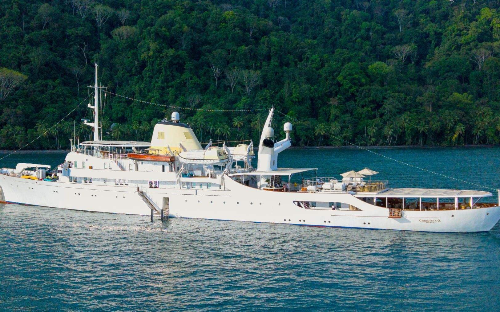 CHRISTINA O 325ft Motor Yacht – Yacht for Sale | BGYB