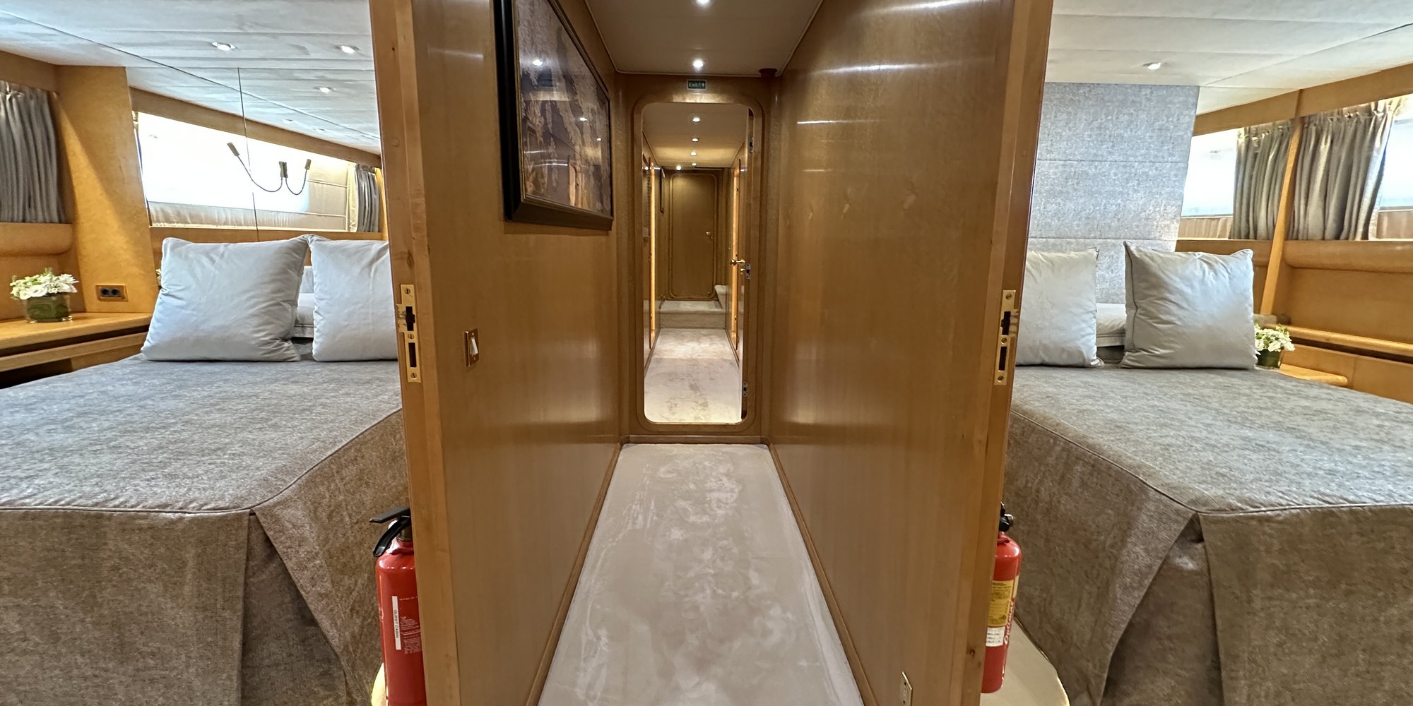 M/Y Motor yacht 38m Custom Cantiere Navale Nucicolini Steel/Aluminium ...