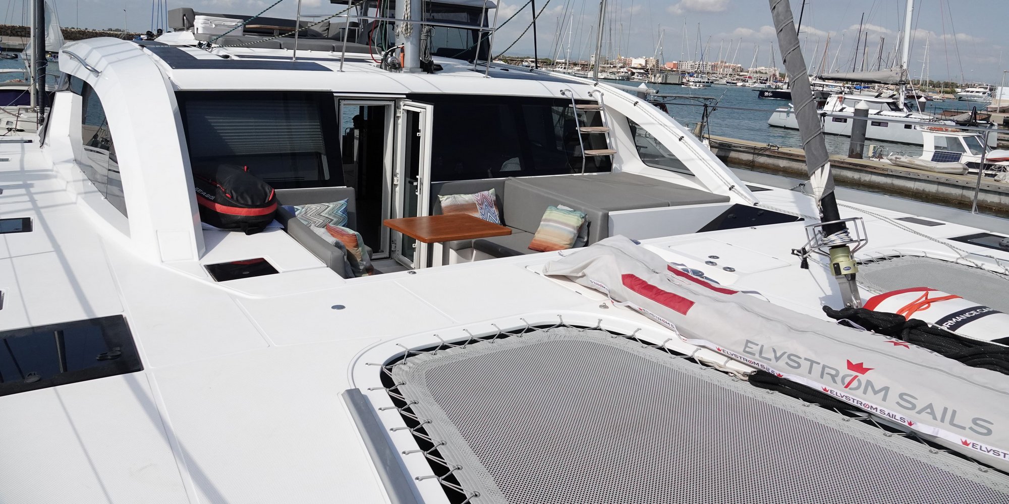 New catamaran for sale : PRIVILEGE 580 | BGYB – Yacht for Sale | BGYB