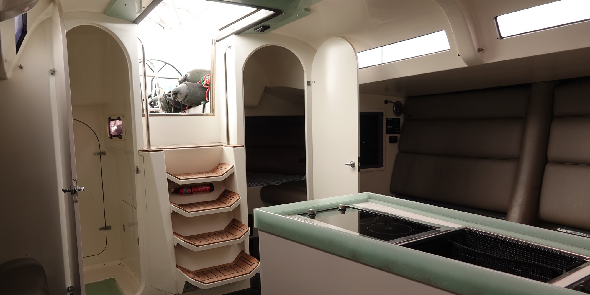 42ft Cat-Rigged Sailing Yacht WATER MAIDEN – Yacht for Sale | BGYB